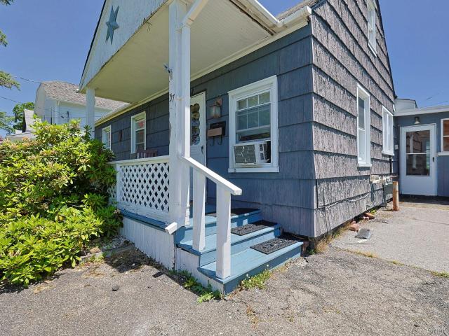 37 Algernon Street