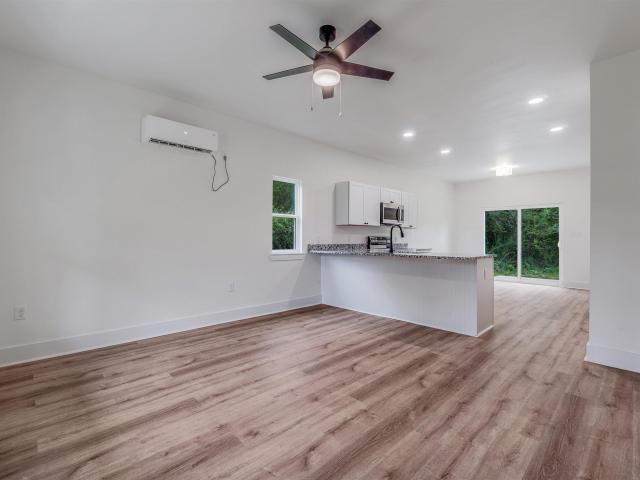 37 Allen Cove