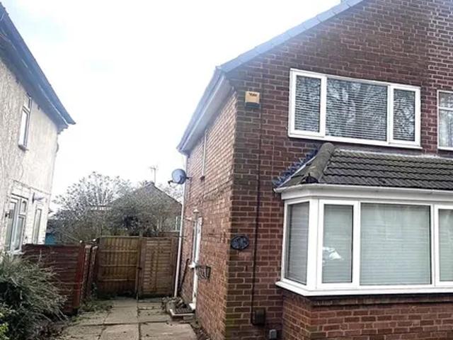 37 Ashworth Road, Birmingham, B42 2RB, United Kingdom | 2 bed duplex for rent #138775549 | Rentberry