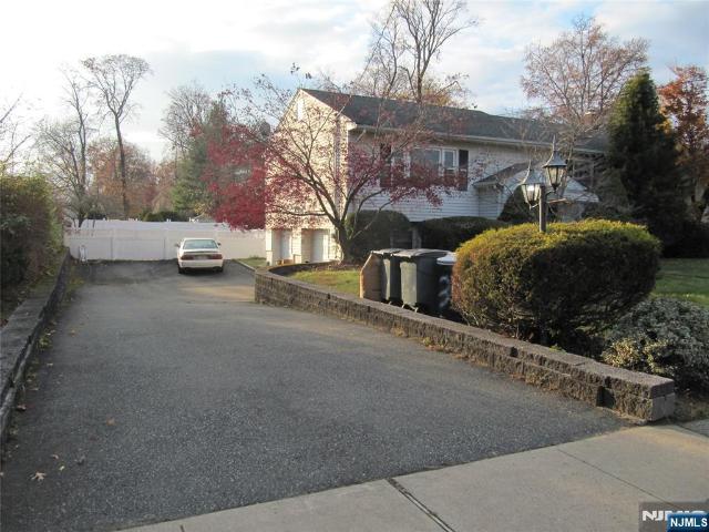 37 Atwood Place