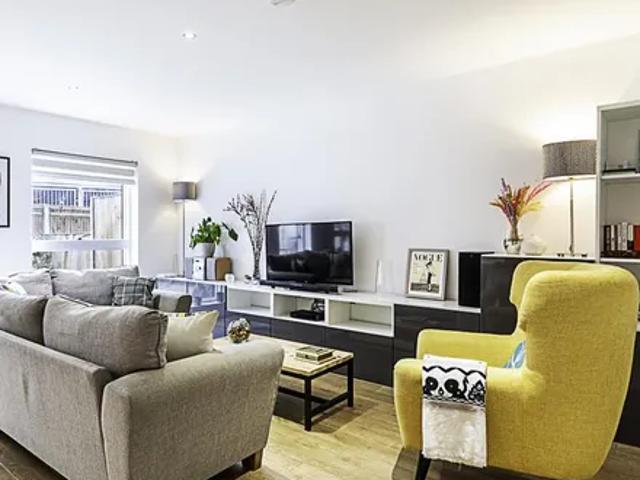 37 Bedford Road, London, SW4 7HE, United Kingdom | 2 bed apartment for rent #130735187 | Rentberry