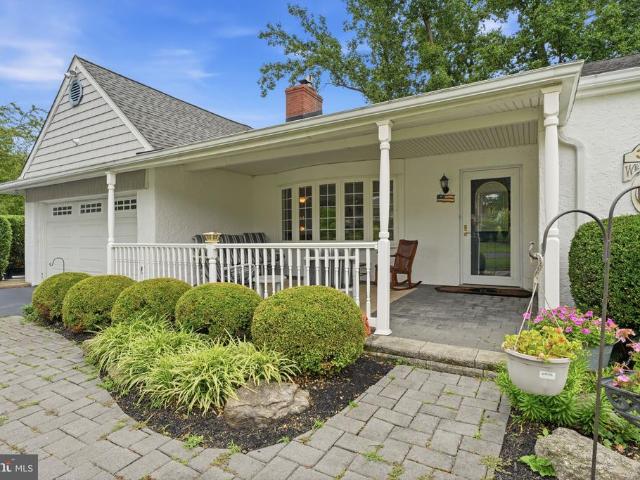 37 Brookside Drive