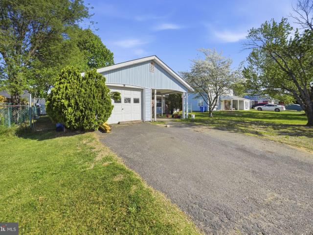 37 Brierdale Ln, Willingboro, NJ 08046 | MLS #NJBL2110