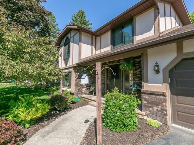 37 Butte Des Morts Ct, Appleton, WI 54914