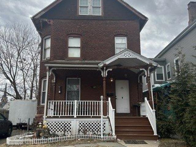 37 Capen St, Hartford, CT 06120