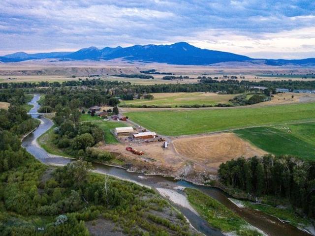 37 Convict Grade Rd, Livingston, MT 59047