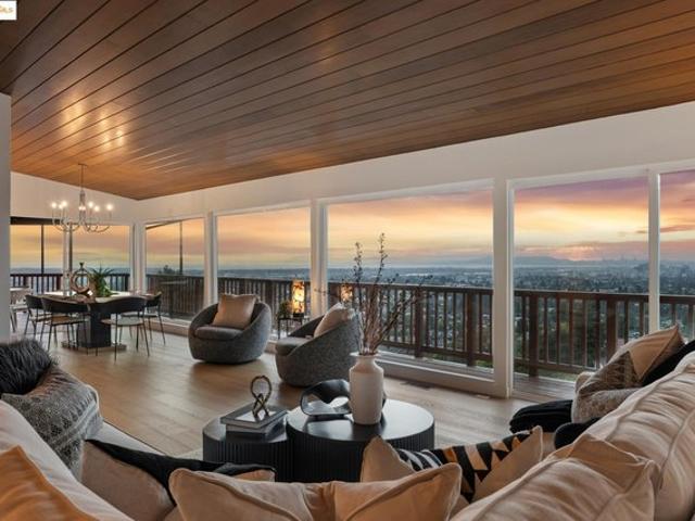 37 Coolidge Ter, Oakland, CA 94602