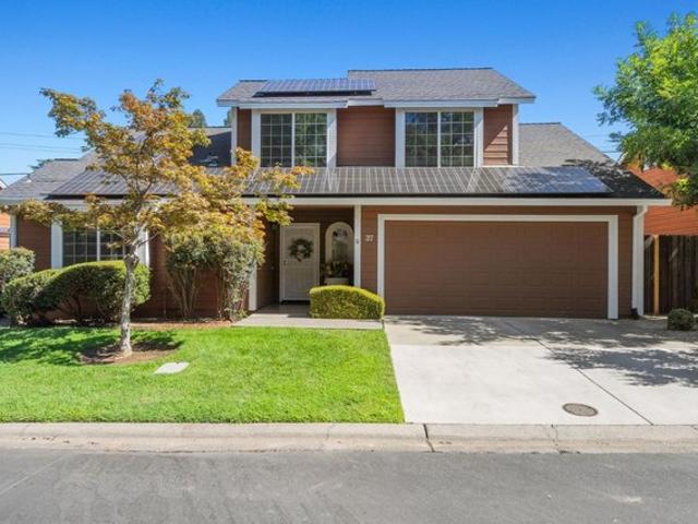 37 Coyle Creek Cir, Fair Oaks, CA 95628