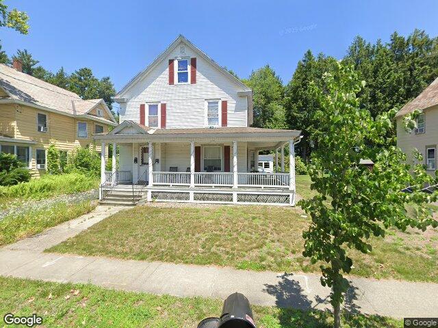 37 Cleveland St, Greenfield, MA 01301