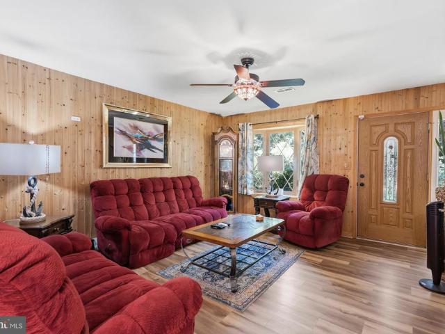 37 Clearview Avenue