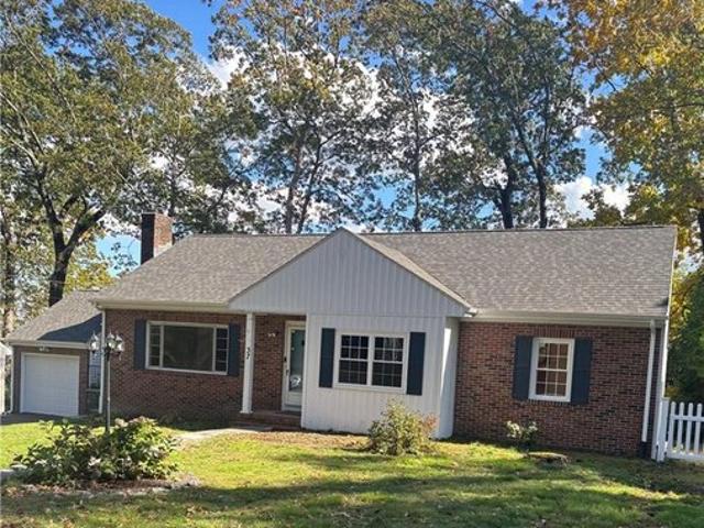 37 Deerfield Rd, Cranston, RI 02920