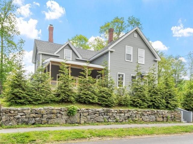 37 Dexter St, Orange, MA 01364