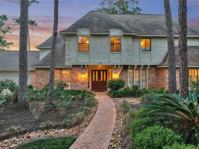 37 Doe Run Dr, The Woodlands, TX 77380 | MLS #78314 | Compass