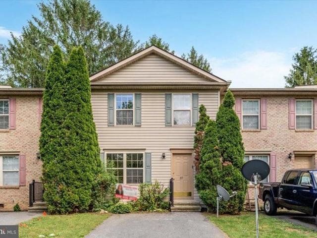 37 Dorothy Ct, Inwood, WV 25428
