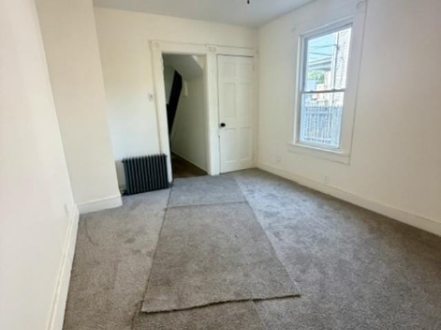 37 E Mcfarlan St