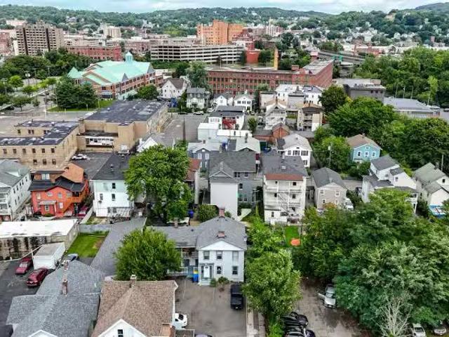37 E LIBERTY ST, WATERBURY, CT 06706 Multi Family For Sale ML.