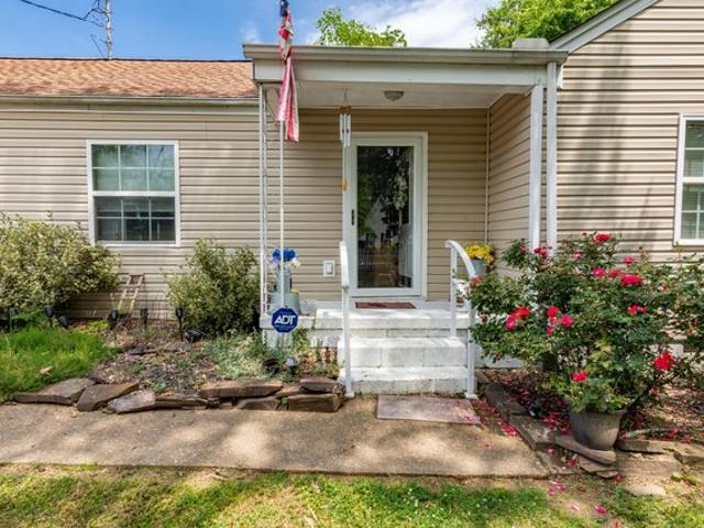 37 Eaton Cir, Fort Oglethorpe, GA 30742