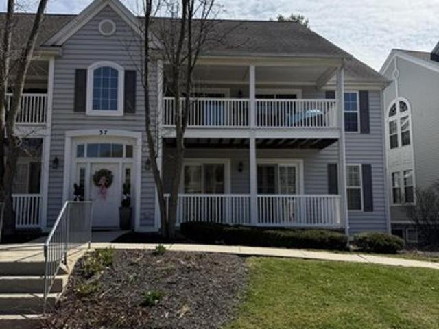37 Fentree Dr Unit A, Valparaiso, IN 46385