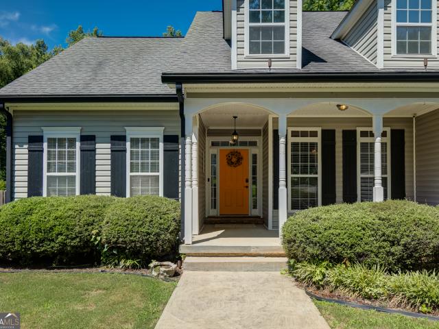 37 Forest Point