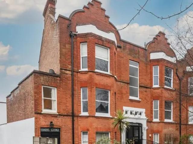 37 Flanders Road, London, W4 1NH, United Kingdom | 3 bed apartment for rent #138933203 | Rentberry