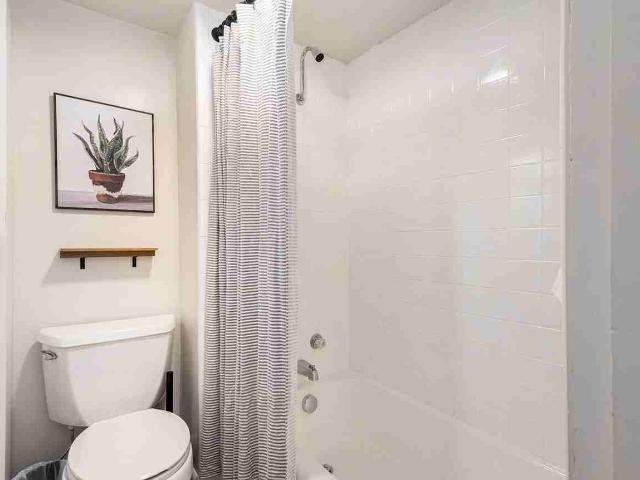 37 Gold Avenue Northwest 2 Bedroom Apartment for Rent at 37 Gold Ave Nw #1346769P, Grand Rapids, MI 49504 SWAN