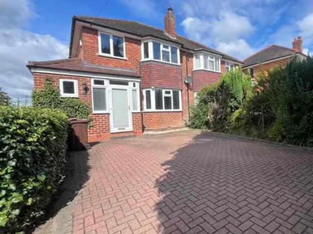37 Hampton Road, Knowle, B93 0NR, United Kingdom | 3 bed duplex for rent #167487296 | Rentberry