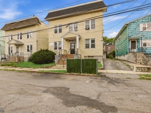 37 Hanford St, Newark, NJ 07114