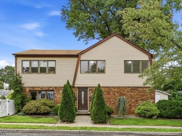 37 Hazelview Ave, Clifton, NJ 07011
