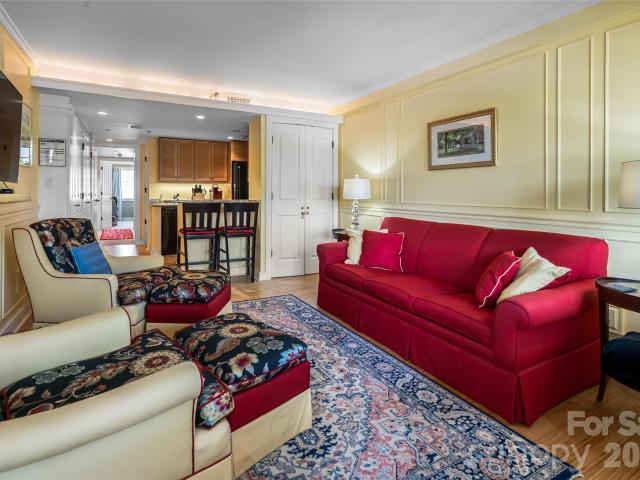 37 Hiawassee Street # W203