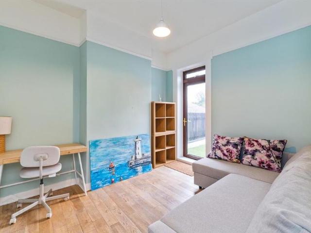 37 High Street, Donaghadee, BT21 0AQ