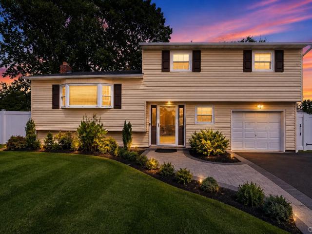 37 Holiday Park Drive