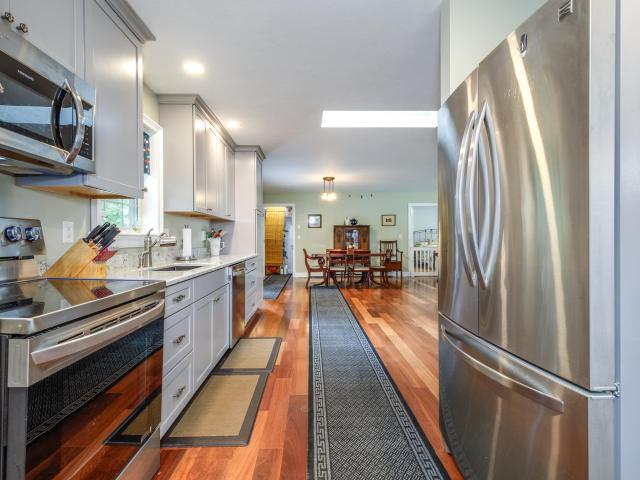 37 Horseshoe Pond Road