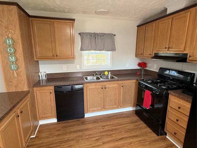 37 Hubbard Avenue 95