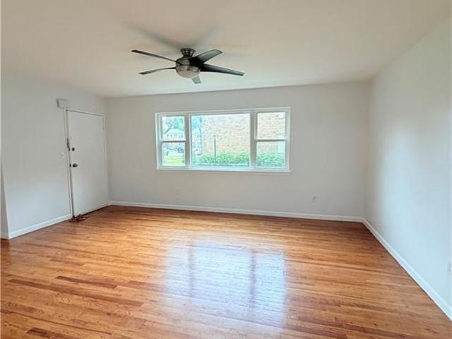 37 Judson Street 10A