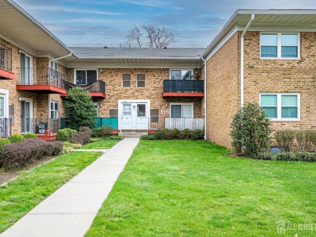 37 Judson Street 4B