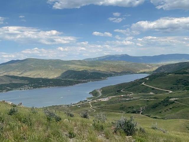37 Kent Rd, Wanship, UT 84017
