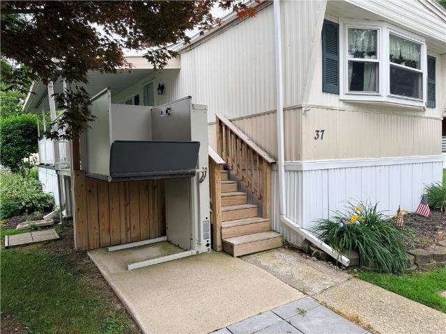 37 Keuka Lane