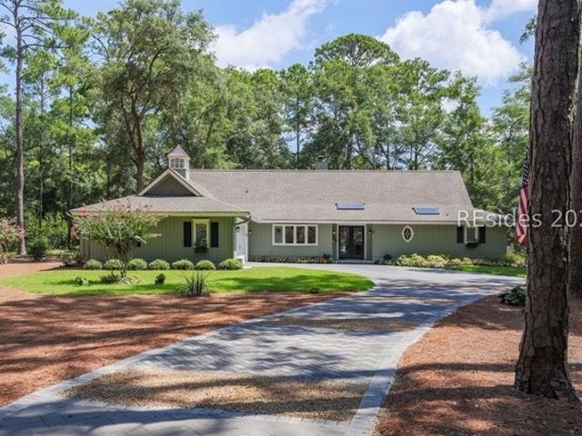 37 Kingston Rd, Hilton Head Island, SC 29928
