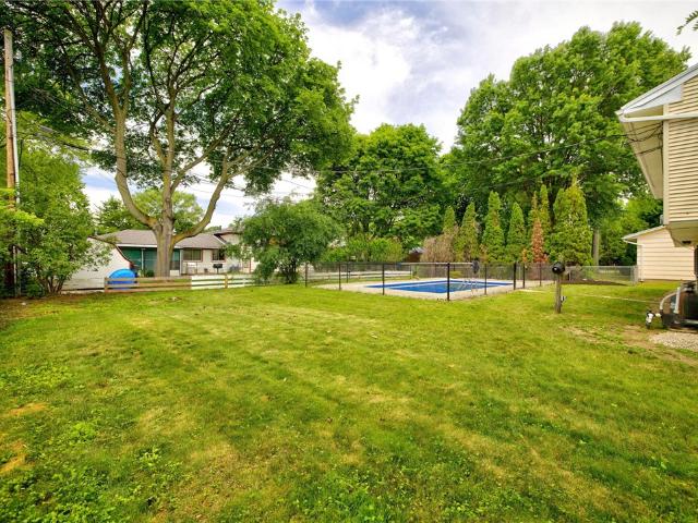 37 Ledgewood Circle