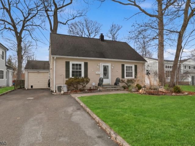 37 Lee Rd
