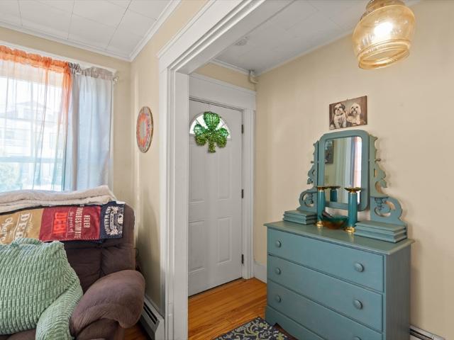 37 Lincoln St, North Andover, MA 01845 | MLS #73482 | Compass