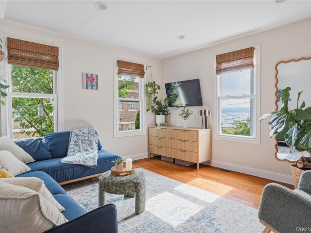37 Lydecker Street