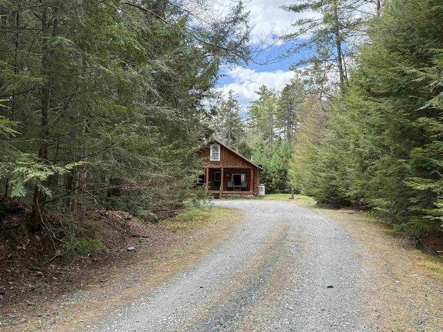 37 Maple Rd, Canaan, NH 03741