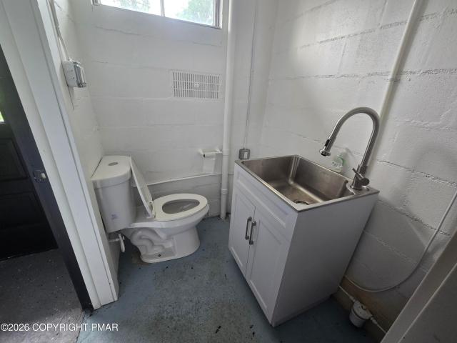 37 Mill Creek Rd