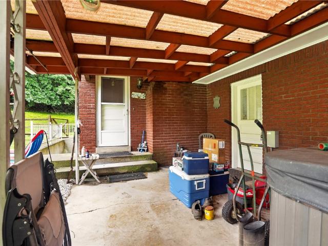37 Millersdale Rd