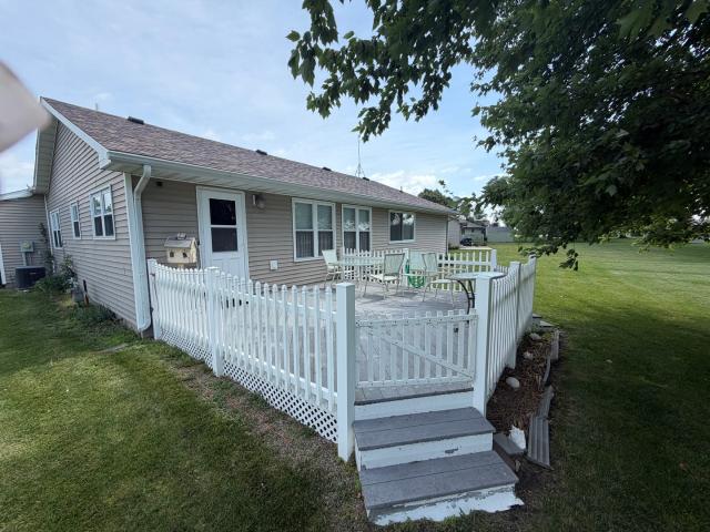 37 N Prairieview Avenue