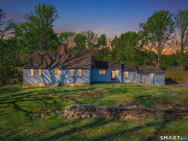 37 N Stonington Rd, Stonington, CT 06355 | MLS #24164 | Compass