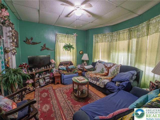 37 N 4th Street