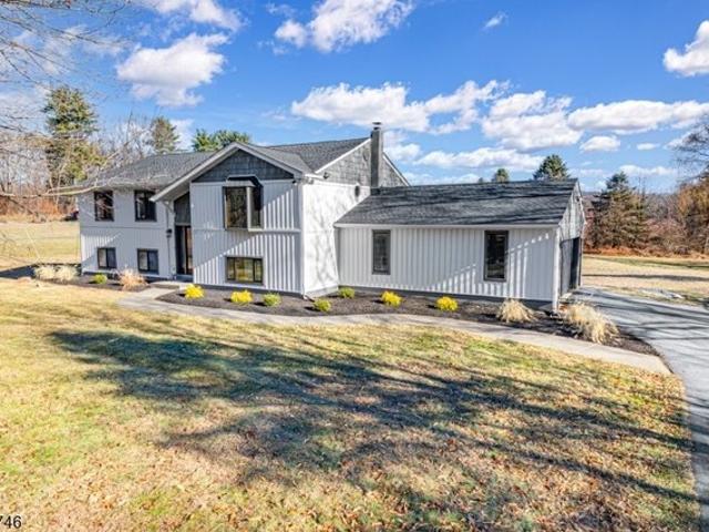 37 Newton Ave, Frankford Township, NJ 07826