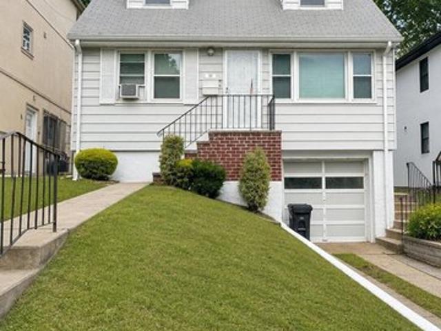 37 Norden St, Staten Island, NY 10304